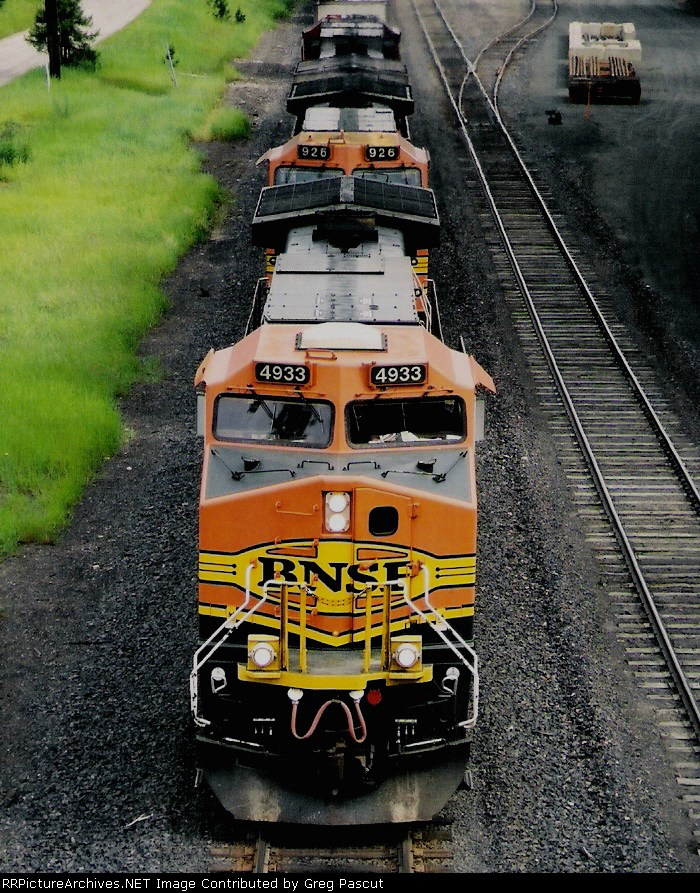 BNSF #4933, 926